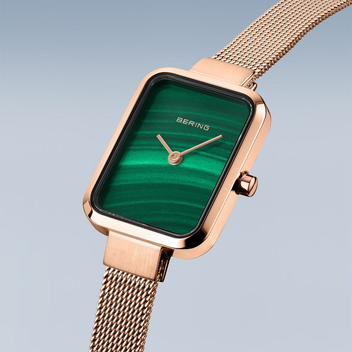 CLASSIC PETITE SQUARE | NEWS | BERING ベーリング オフィシャルサイト | 北欧時計