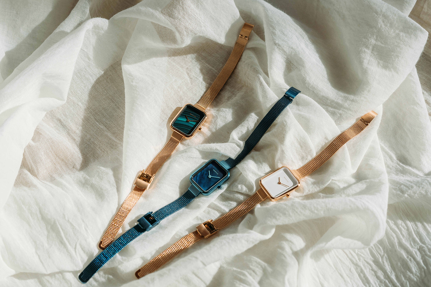 CLASSIC PETITE SQUARE | NEWS | BERING ベーリング オフィシャルサイト | 北欧時計